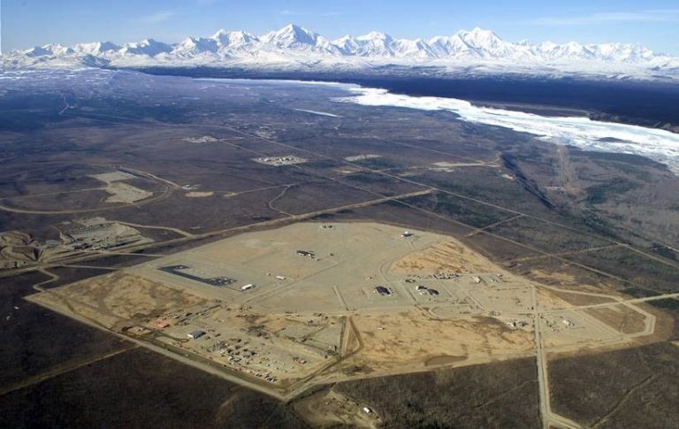 How a Small Alaskan Refueling Stop Became Home to the US Army’s Elite ...